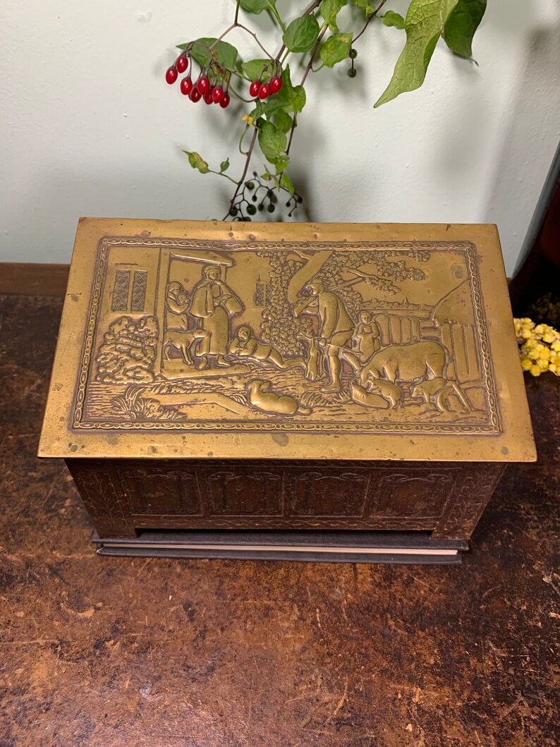 Antique Jacob and Co Biscuit Box Tin With Folk Scene E-2 - Etsy