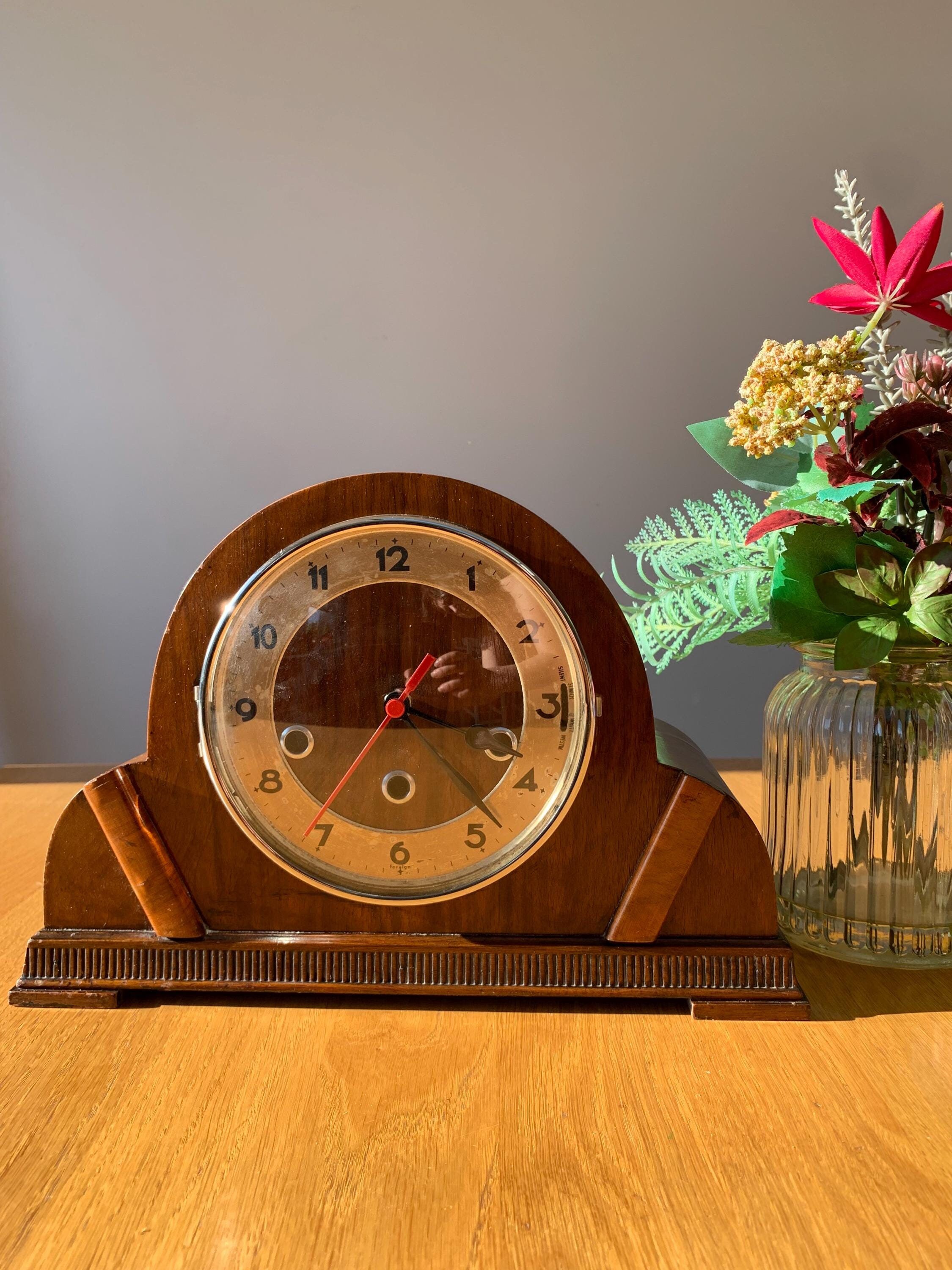 Wooden Traditional Mantle Clock Battery | Century Oak Westminster Chime ...