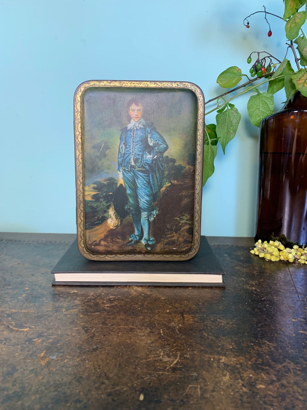 Cadbury Rare Blue Boy Three British Queens Bournville Biscuit Tin E-1 ...