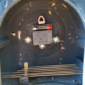 Wooden Traditional Mantle Clock Battery | Century Oak Westminster Chime ...