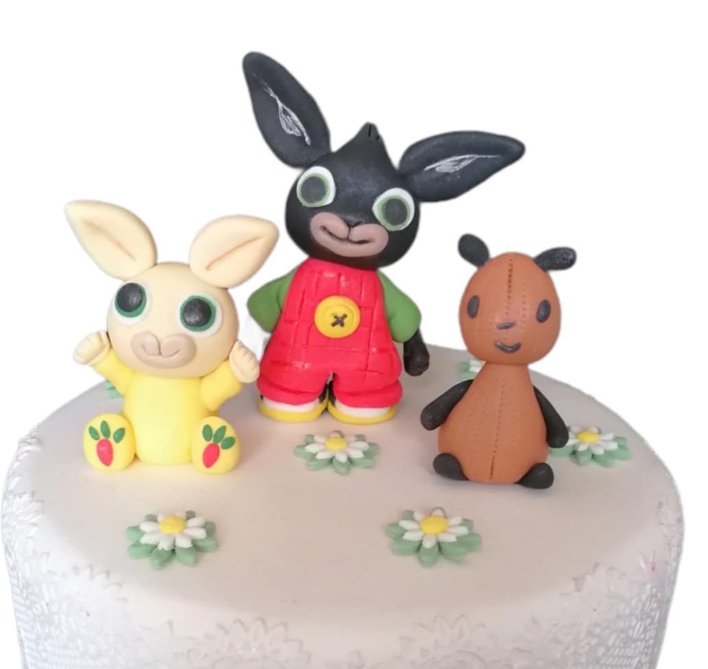 CBEEBIES BING CAKE TOPPER SET ROUND PERSONALISED PRINTED EDIBLE ICING ...