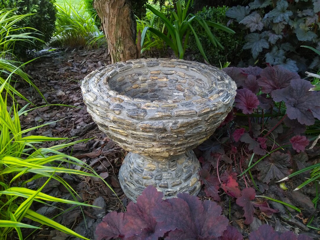 Decorative Garden Birdbath, Outdoor Bird Waterer, Freestanding Handmade ...