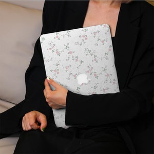 Minimalist Flowers Flora MacBook Case for New MacBook Air 15 A2941, M1 ...