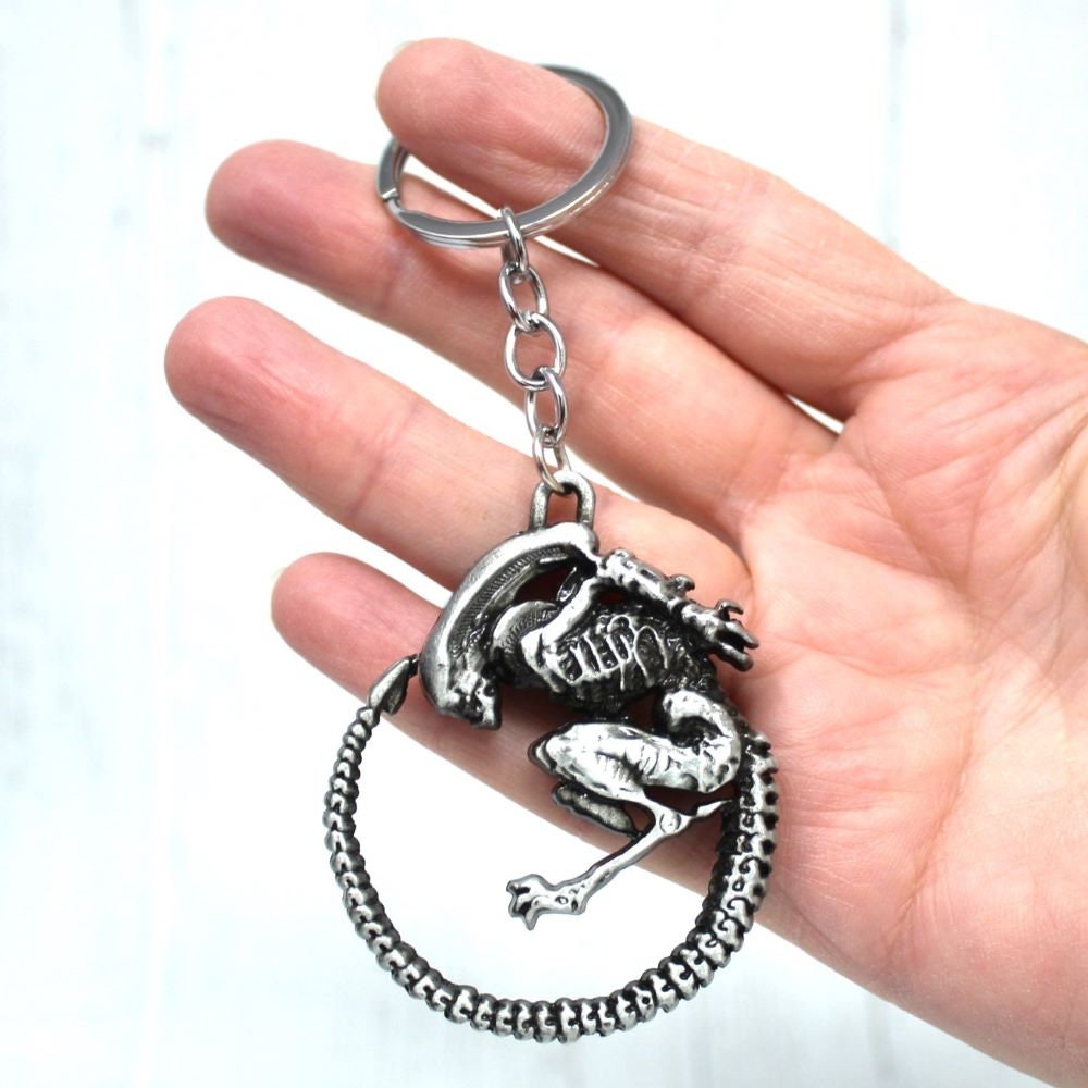 Alien Keyring, Alien Vs Predator, Alien Fan Art, Key Chain, Facehugger ...
