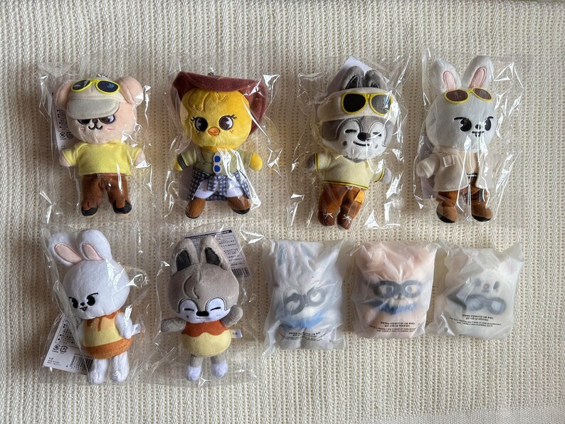 Official Skzoo Plushies Stray Kids SKZ Pilot Japan MD Wolfchan Leebit ...