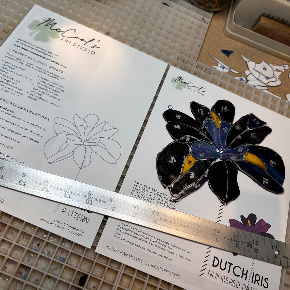 Digital Pattern - Stained Glass Freestanding Spring Floral Decoration ...