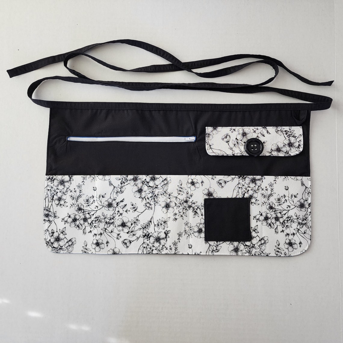 Custom 8 Pocket Vendor Apron With Zipper - Perfect for Farmers Markets ...