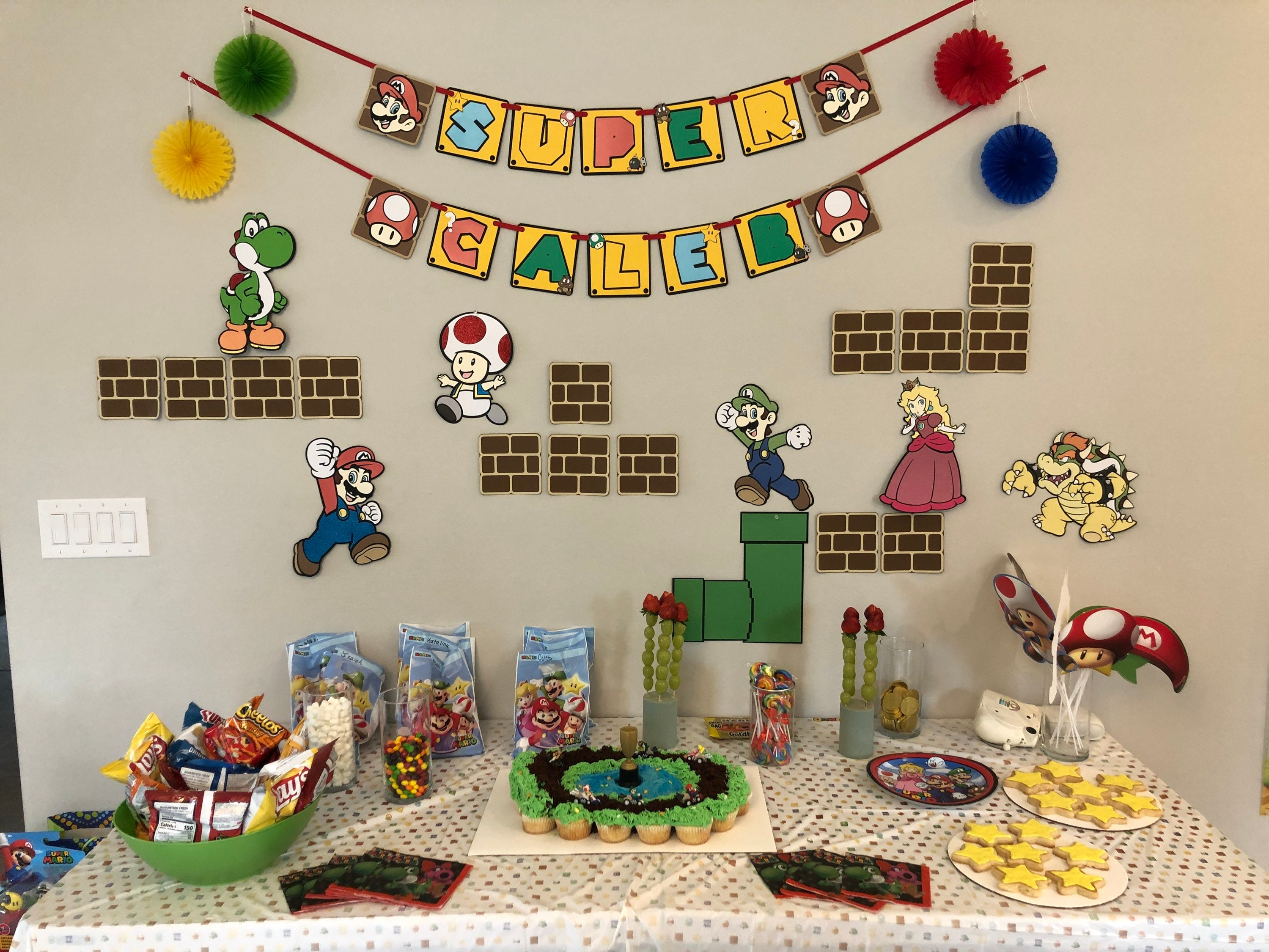 Super Mario Tunnel and Bricks Super Mario Party Decor - Etsy