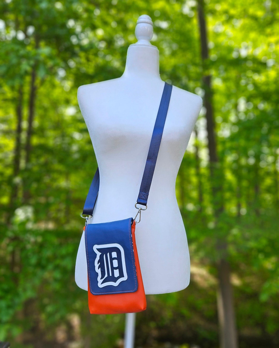Detroit Tigers Cell Phone Sling Bag, Baseball Fan Slim Crossbody Purse ...