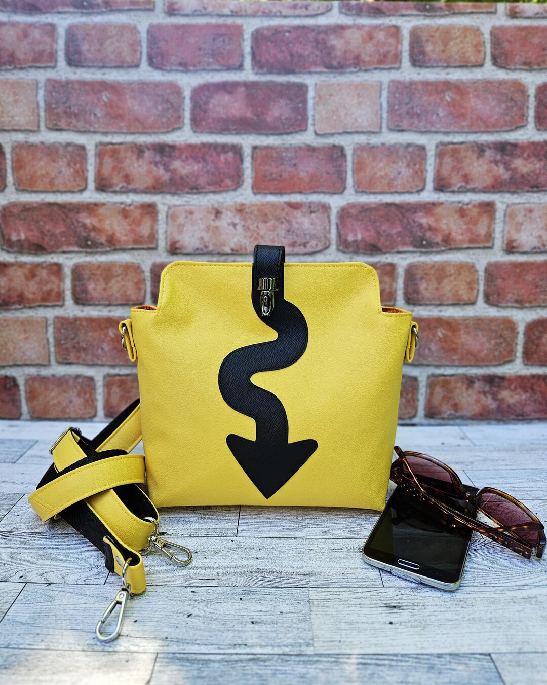 Traffic Sign Crossbody Bag, Yellow Cross Body Bag, Unique Novelty Purse ...