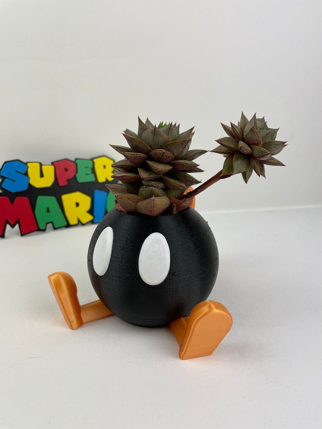 Super Mario Bob-omb Planter / Super Mario Planters Flower Pots Super ...