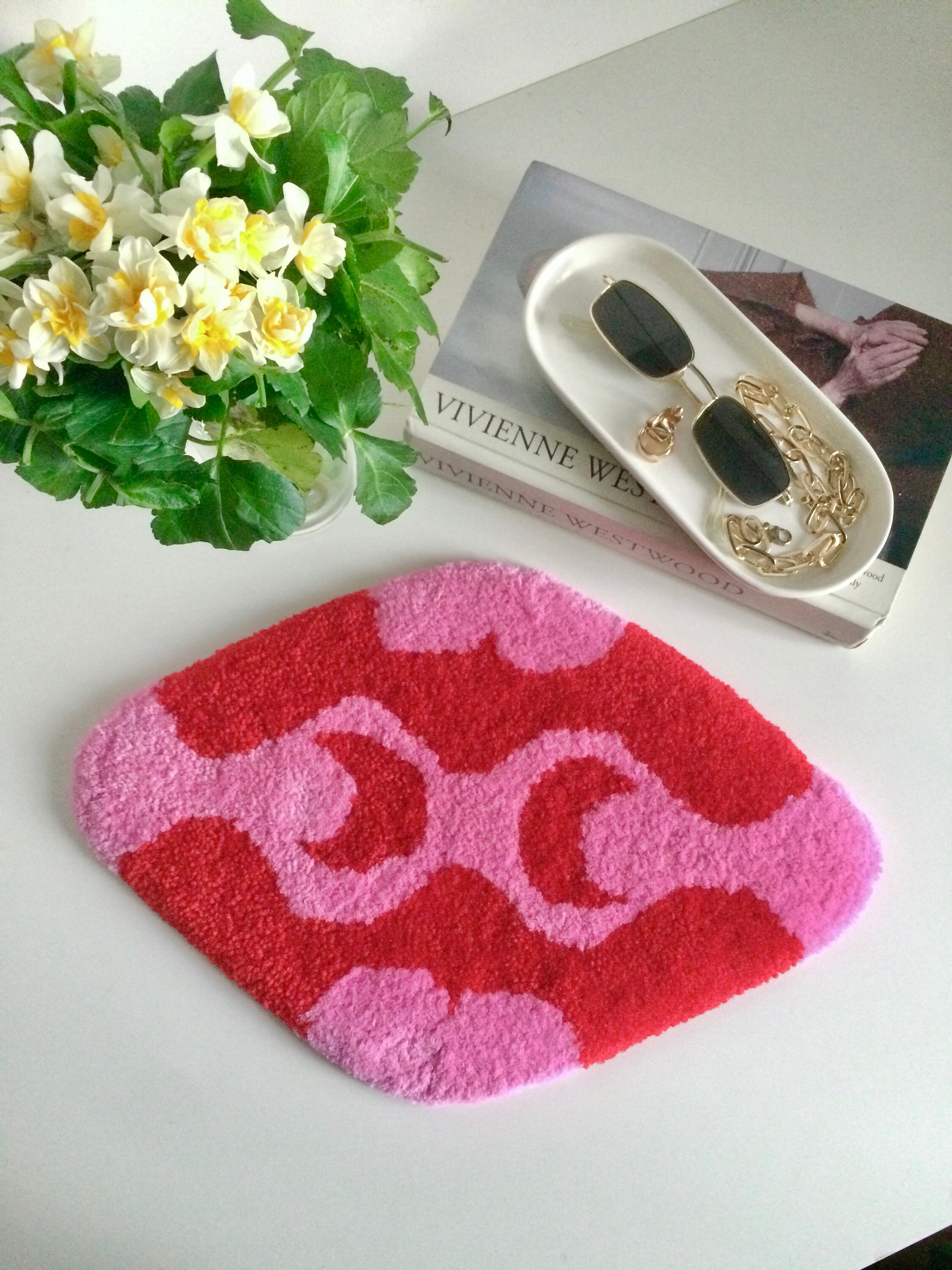 MOON WAVES Tufted Rug, Mini Table Rug, Home Decor Rug - Etsy