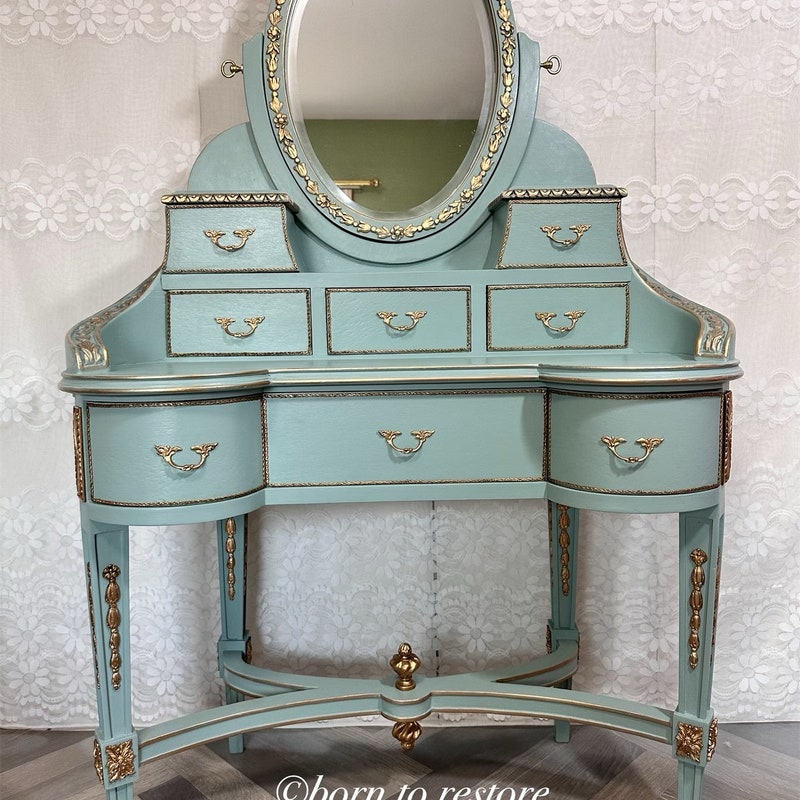 Vintage Vanity Table - Etsy