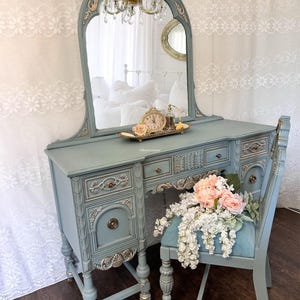 Antique Vanity/vintage Vanity/make up Vanity/make up Table/painted ...