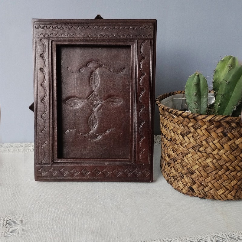 Leather Frame - Etsy