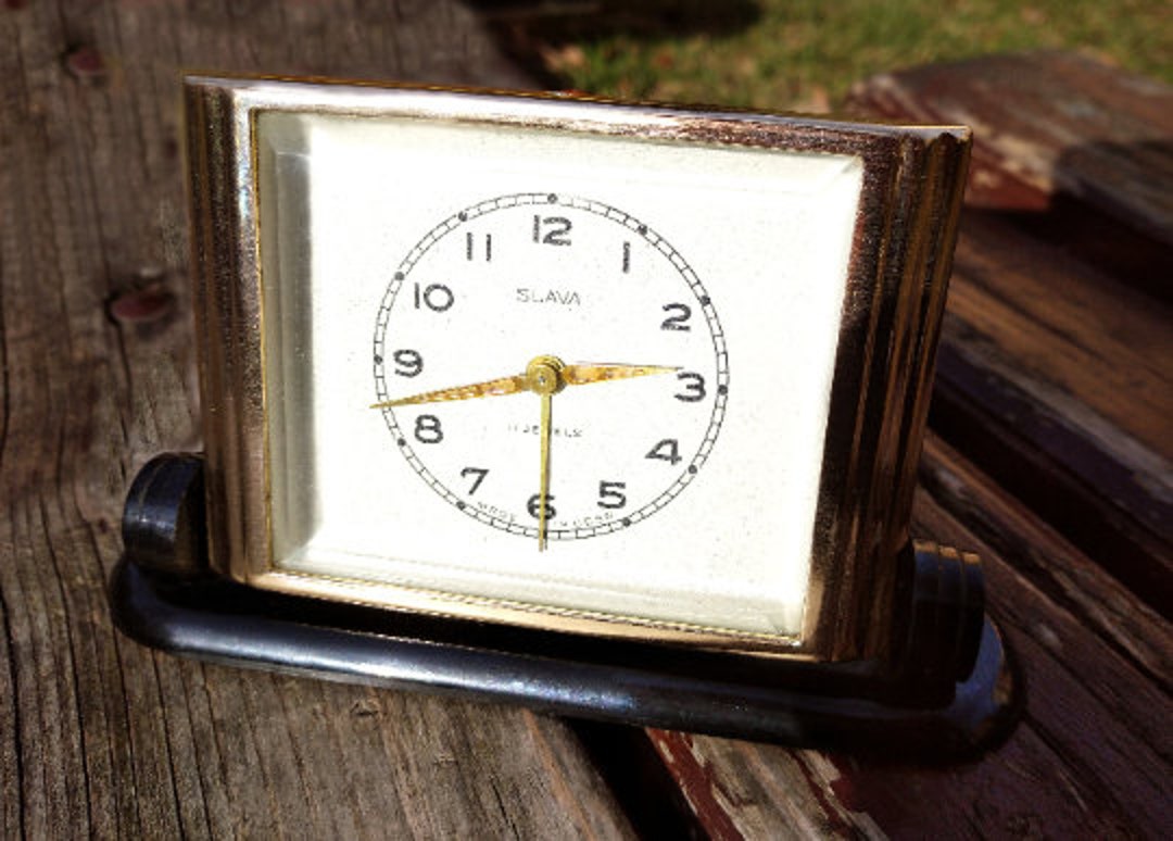 Vintage Soviet Alarm Clock,mechanical Alarm Clock Slava,vintage Table ...