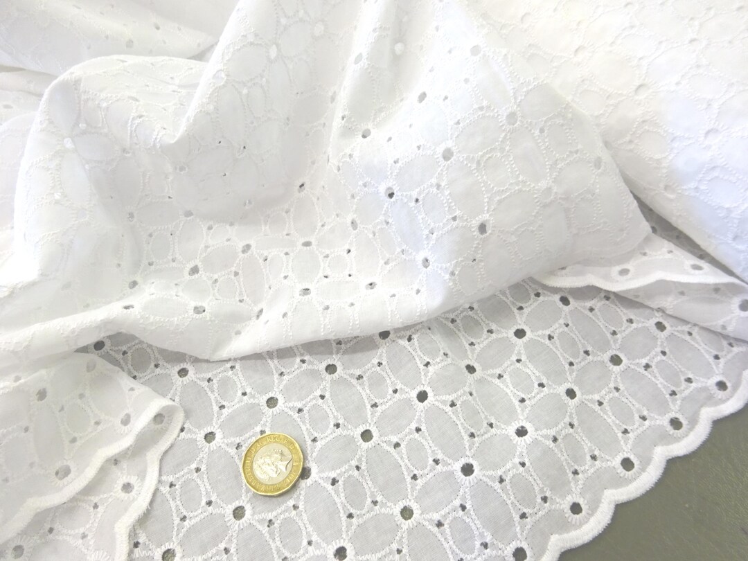 Cotton Eyelet /anglaise Fabric White Lovely Fine With Double Scallop ...