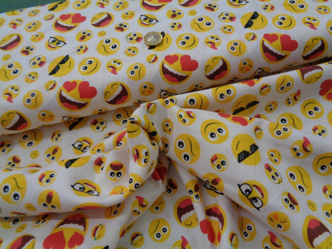 Cotton Fabric Emoji Love Hearts Digital Small Design Soft Feel Crafts ...