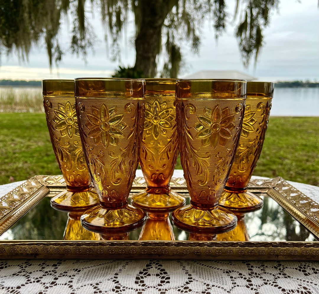 Set of 4 Vintage Indiana Glass sandwich Pattern Footed Tumblers. Iced ...