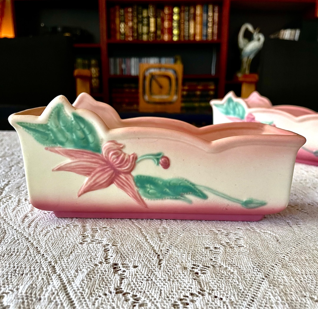Vintage 1949 Hull Pottery Woodland Planter: Yellow, Pink, & Green - Etsy