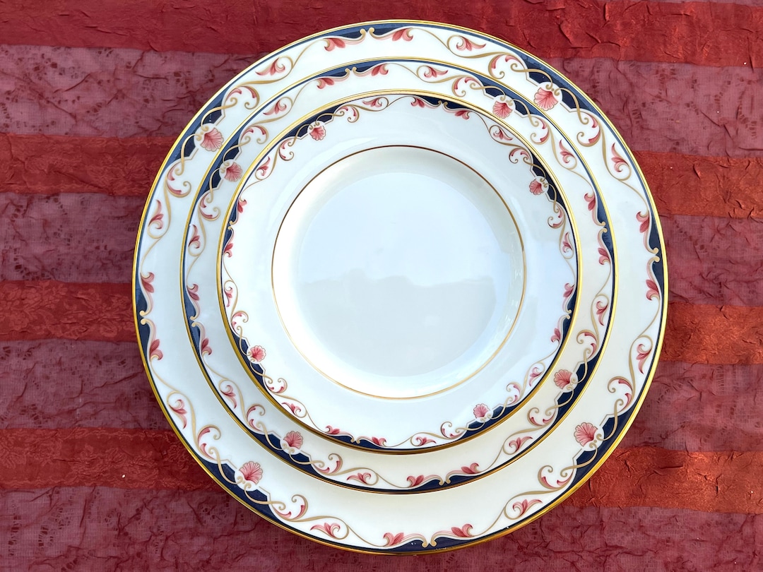 Vintage Lenox English Bone China "georgian Shell" 18 Pieces "by the ...