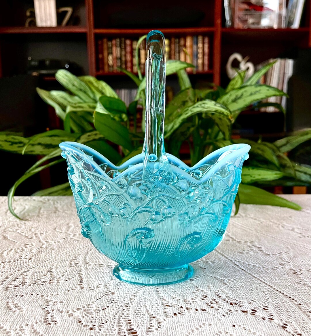 Vintage Fenton "lily of the Valley" Misty Blue (opalescent) 8" Basket ...