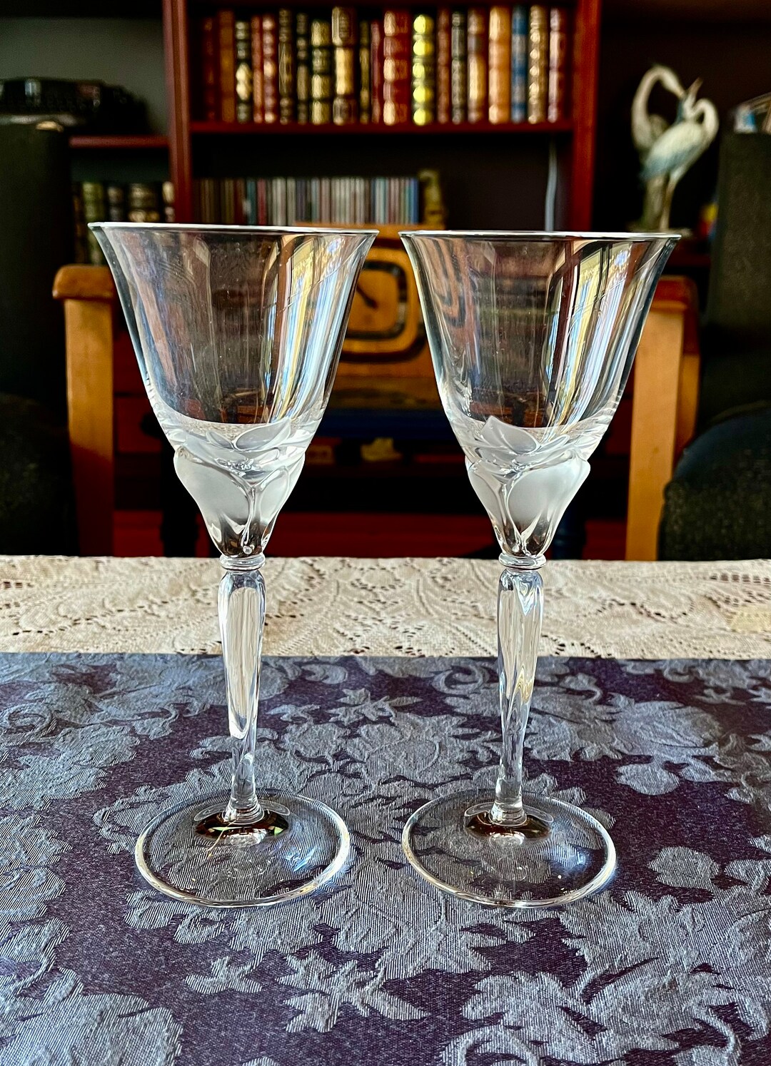 Pair of Vintage 8" Hoya Crystal Wine Glasses - Etsy