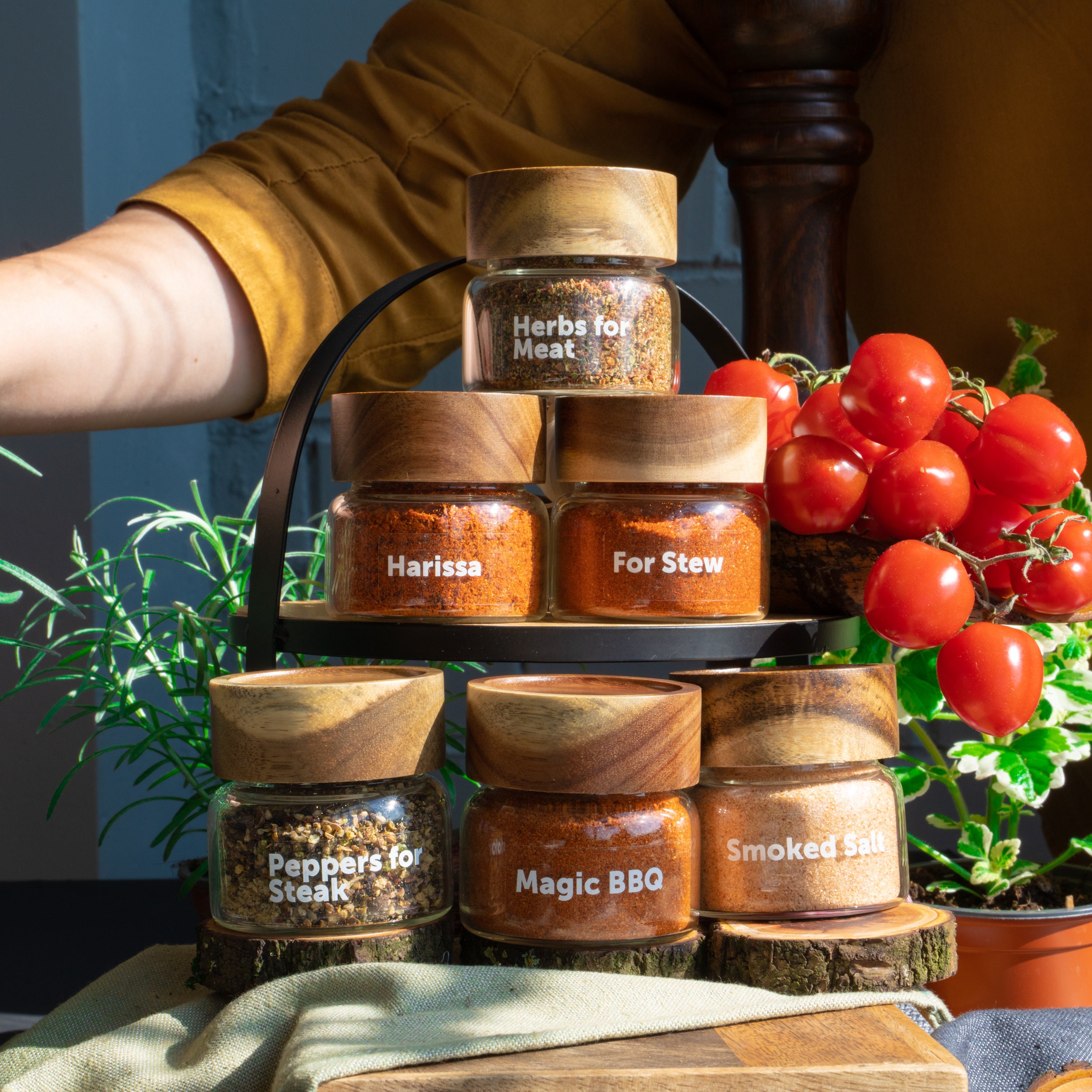 Meat Lovers Spice Jar in Wood-corked Glass Bottles. A Gourmet 6-piece ...