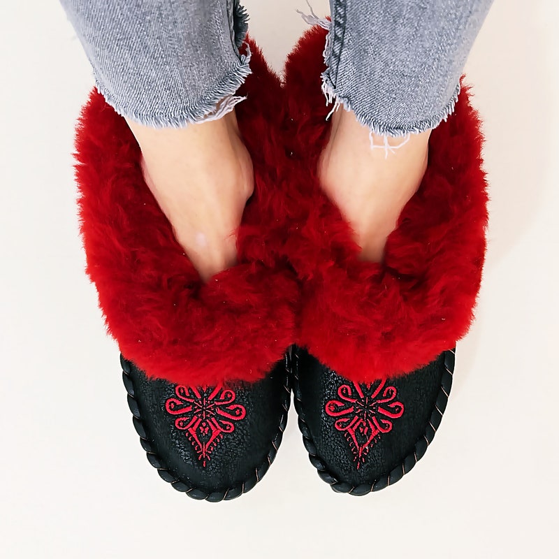 Leather Slippers - Etsy