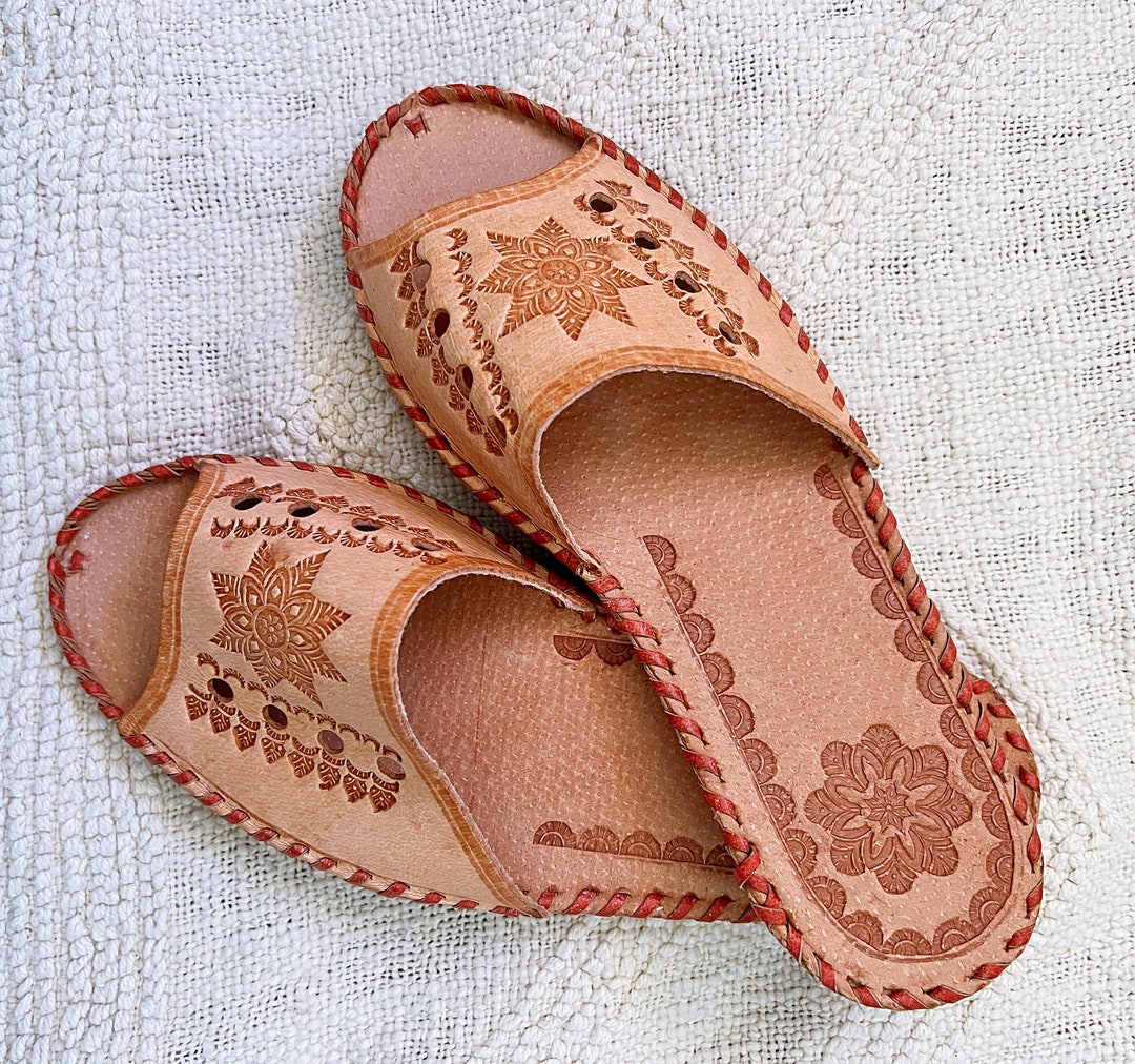 STAR Women's Leather Mountaineer Slippers, Natural Slippers, Highlander ...
