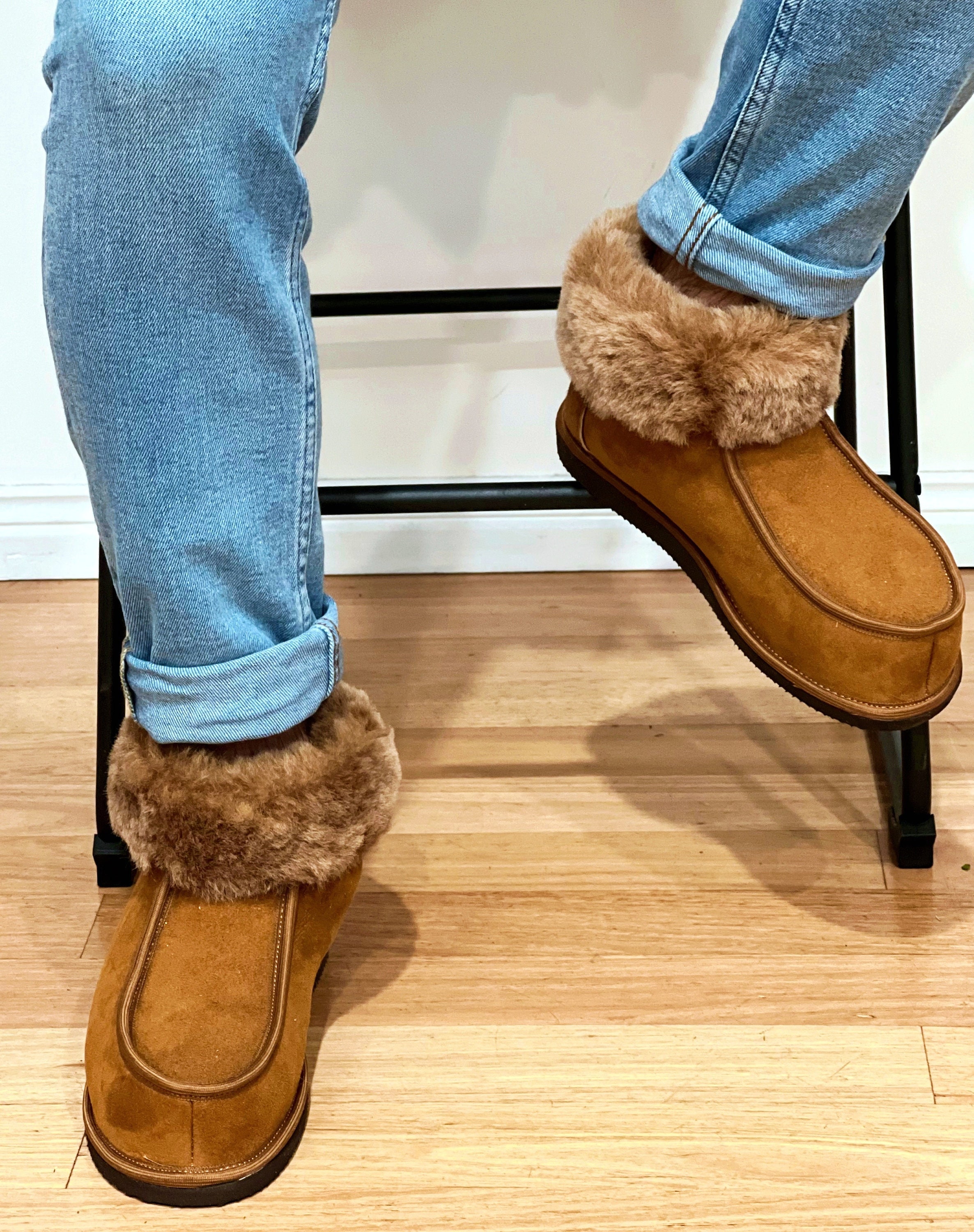 BROWN HIGHLANDER Men's Sheepskin Slippers, Polish Double Face Sheepskin ...