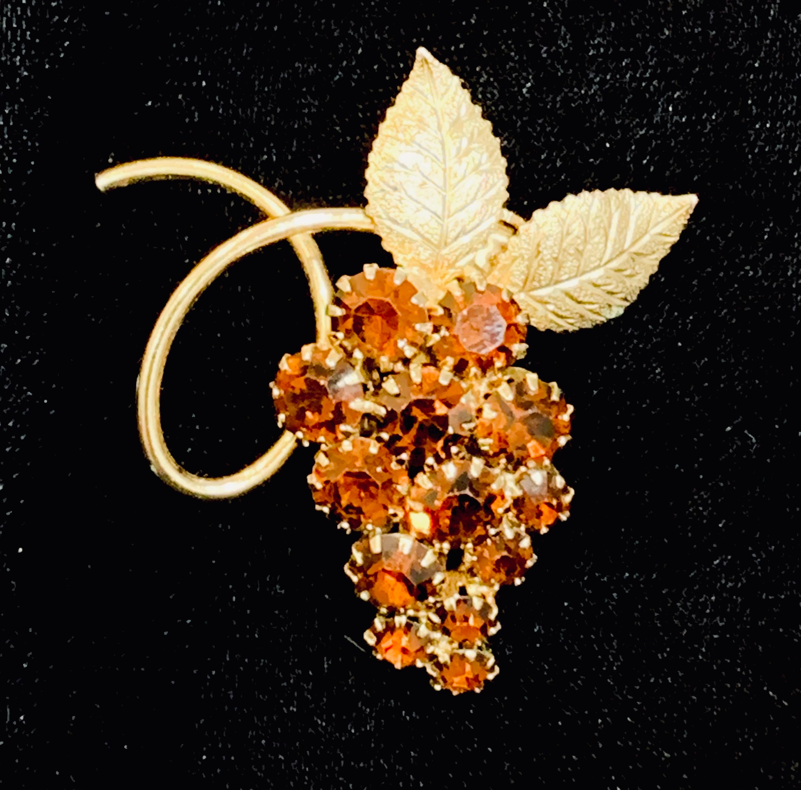 Vintage Gold Tone Hanging Grapes Rhinestone Brooch. FREE SHIPPING. MCM ...