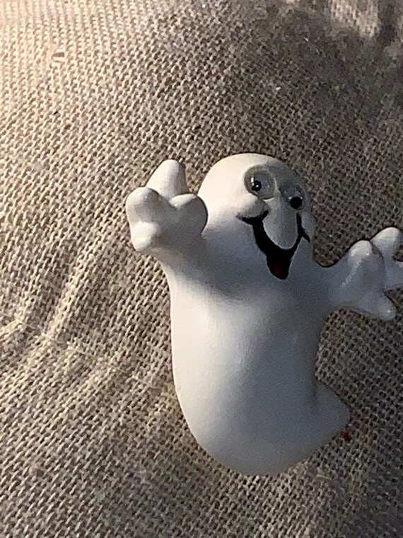 Vintage 1987 Hallmark Googly Eyed Ghost Broochpin Gem
