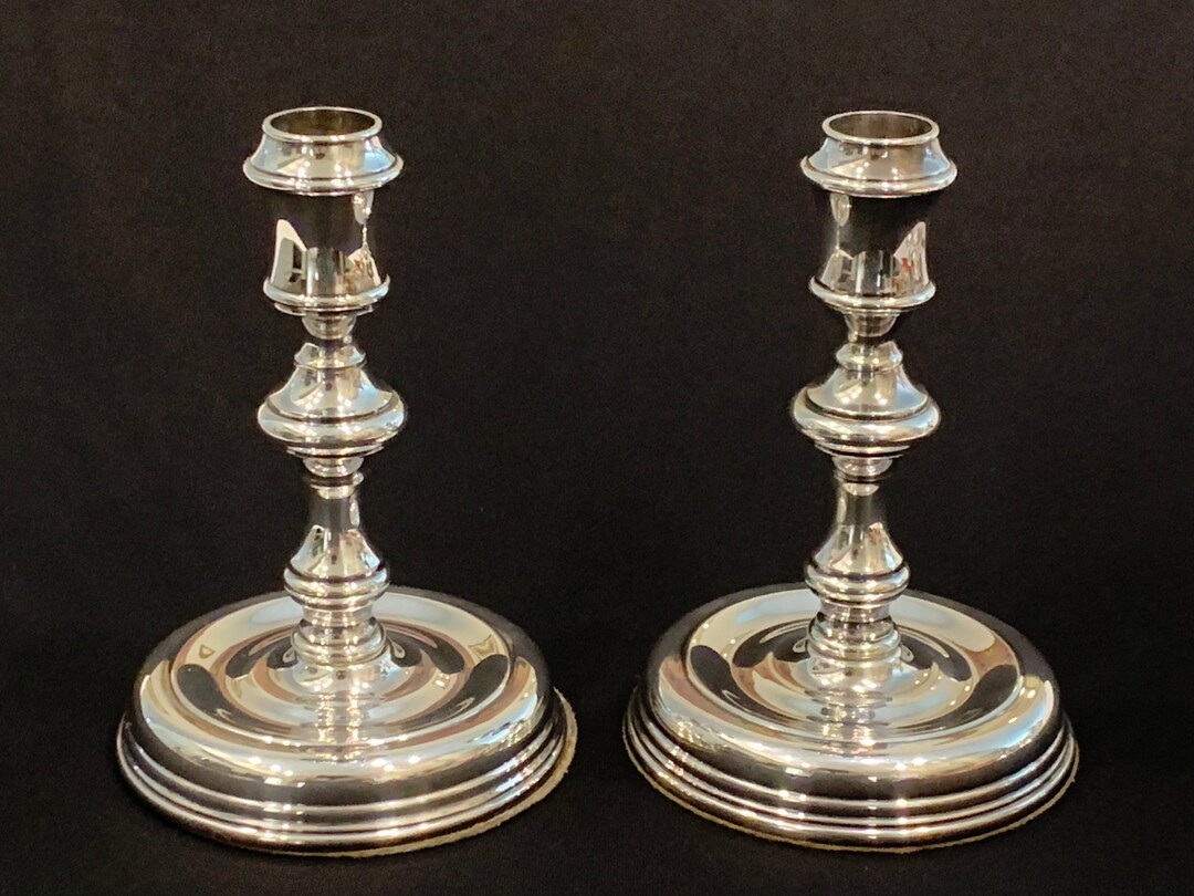 Lunt Silversmith Silverplate Candlestick Holders. Set of 2. - Etsy
