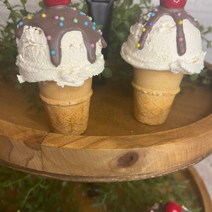 Fake Mini Ice Cream Cones, Realistic Ice Cream, Ice Cream Decor, Summer ...