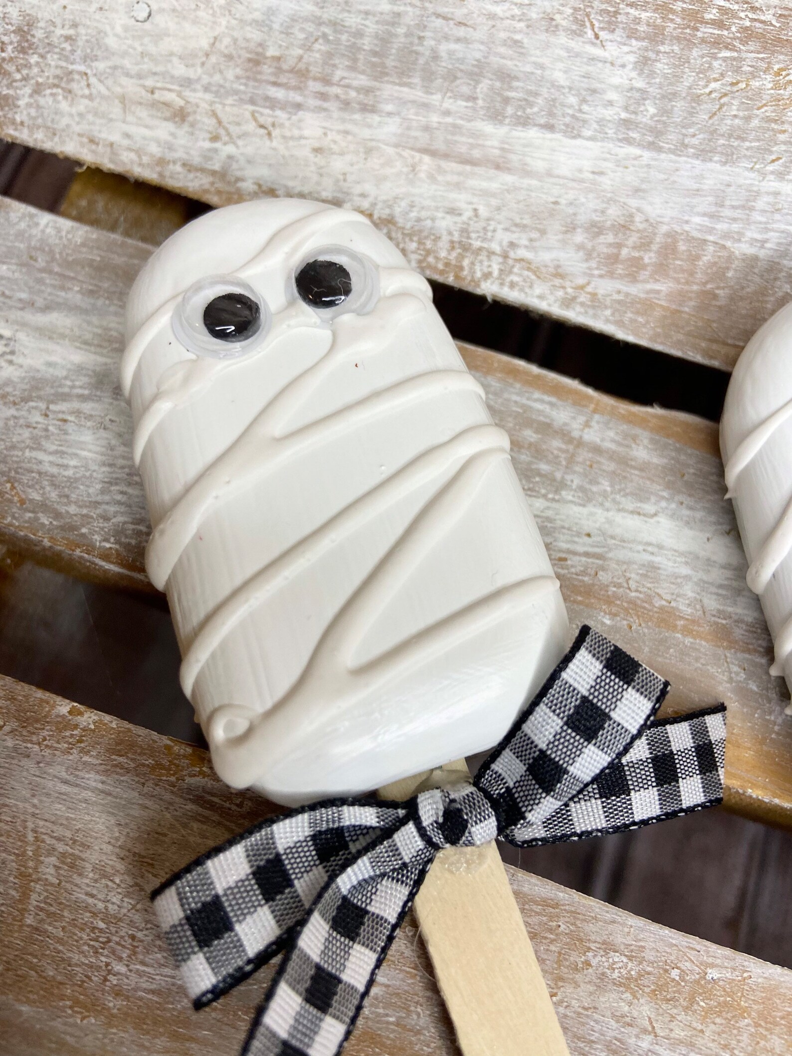 Fake Mummy Cakesicle Fake Halloween Cakesicle Halloween - Etsy