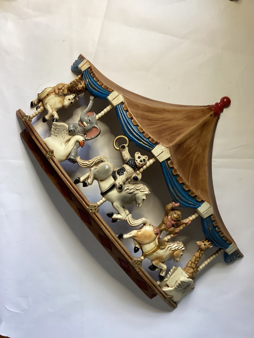 Universal Statuary Corp Chicago 1979 Wall Decor - Etsy