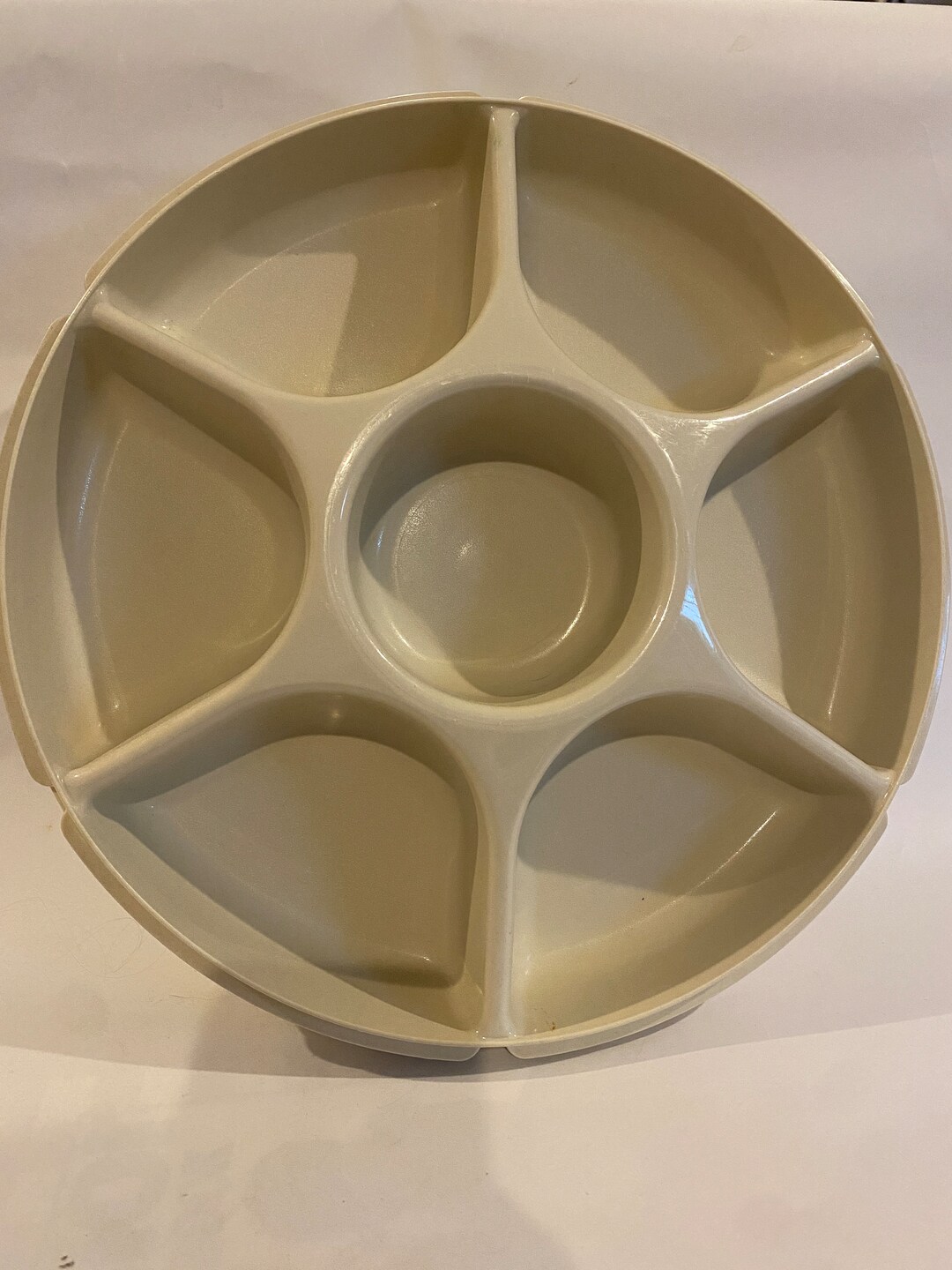 Vintage Almond Colored Cream Tupperware Divided Dish Vintage - Etsy