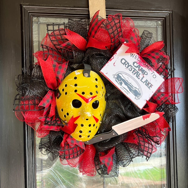 Horror Movie Wreath - Etsy