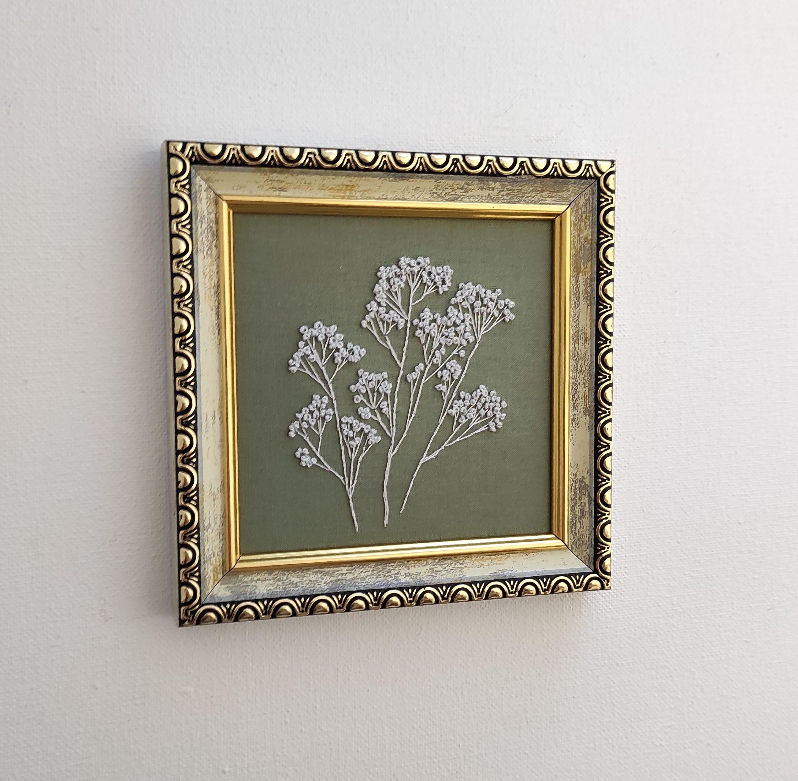 Minimalist Yarrow Embroidery Art, Framed Hand Embroidered Yarrow Wall ...