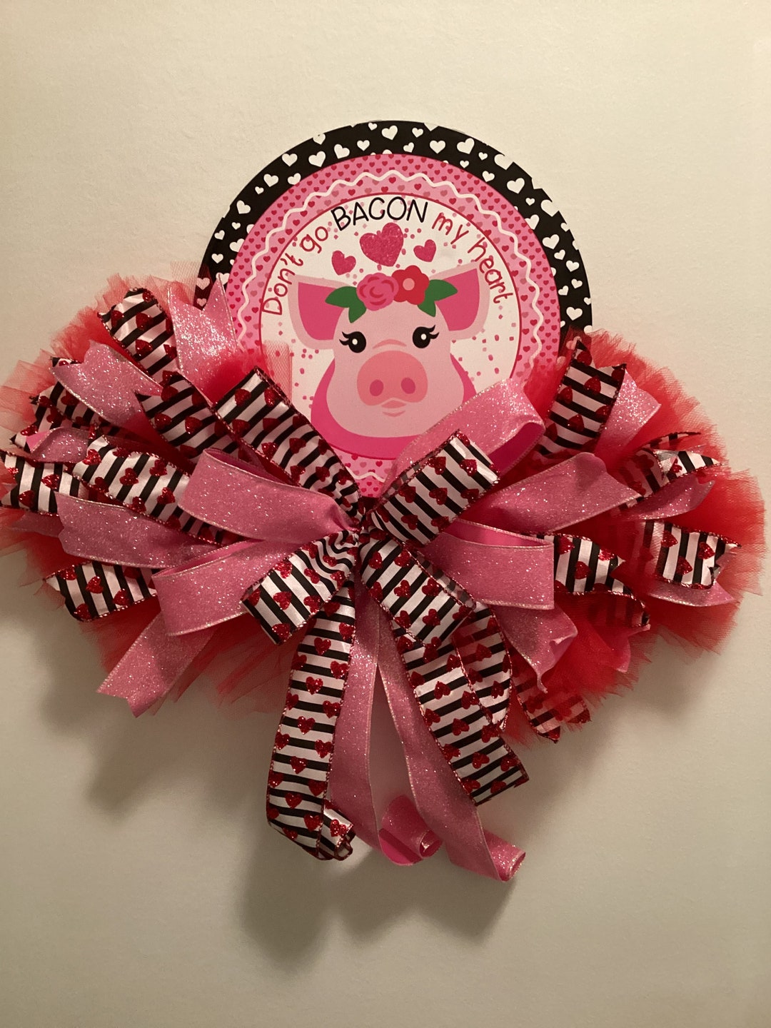 Valentine Piggy Rail - Etsy