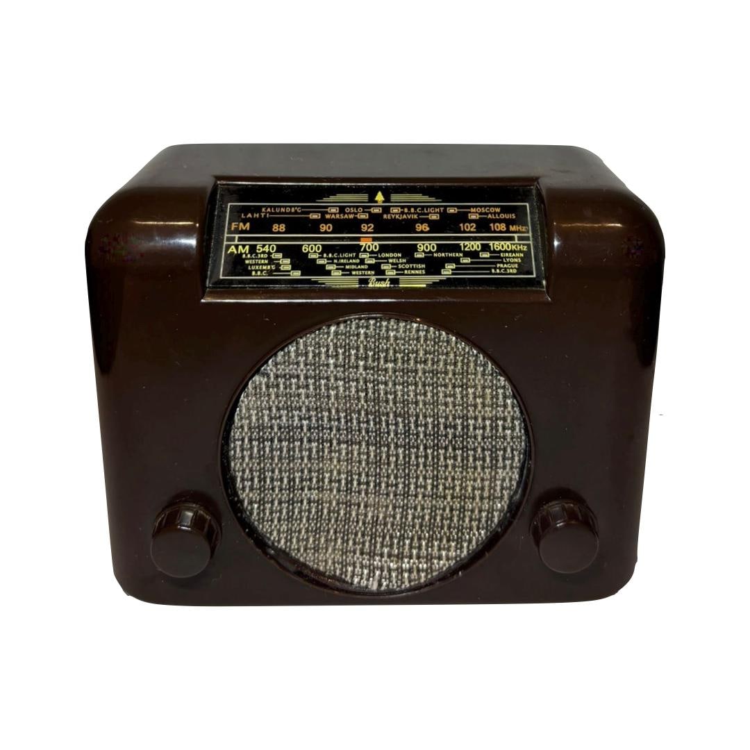 Vintage Art Deco Miniature AM FM Transistor Radio Model Bush DAC 90A ...