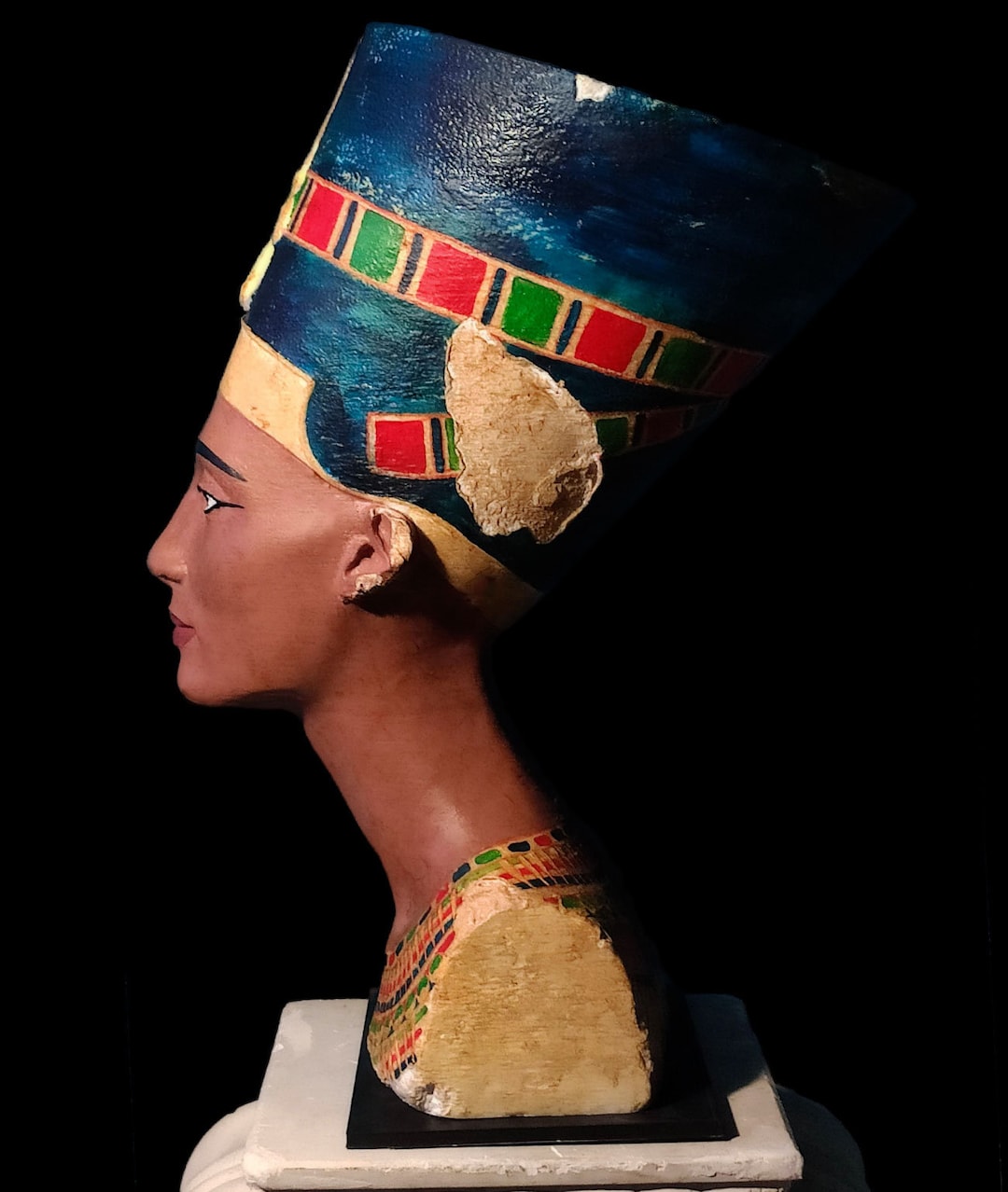 Nefertiti Bust. Real Size, Hand Painted and Aged by Historian Artists ...