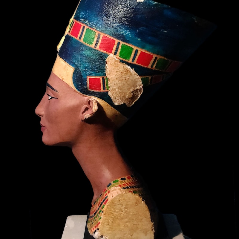 Nefertiti - Etsy