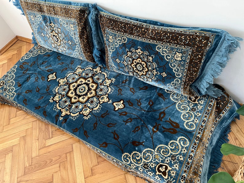 Royal Blue Arabic Sofa Cover: 3 Piece Set 1x Bed + 2x Pillow, Removable ...