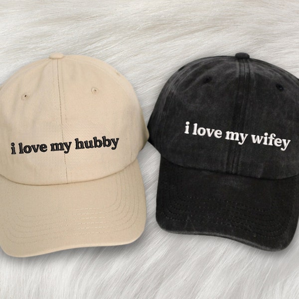 Love Hat - Etsy