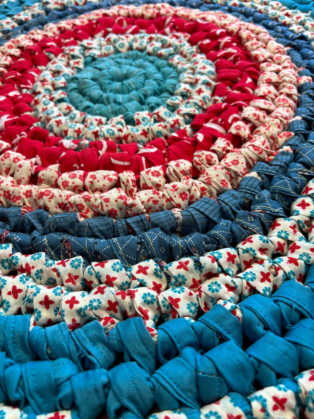 Rag Rug, Round 28 in Turquoise, Red, Med Blue, White - Etsy