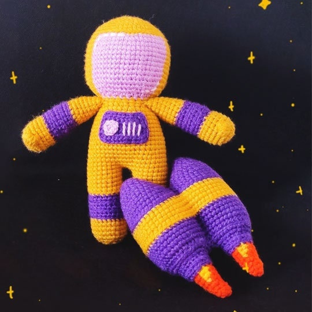 Astro Crochet Pattern, Astronaut With Wearable Jet Pack - Etsy