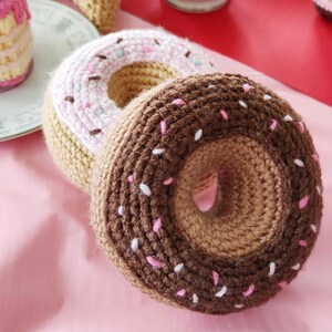 Colorful Crochet Donut Pattern With Sprinkles – Fun Amigurumi Crochet ...