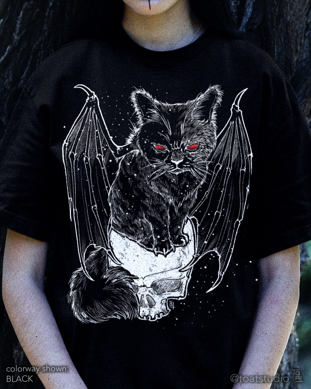Bat Cat Unisex T-shirt, Creepy Black Cat, Evil Red Eyed Cat, Scary ...